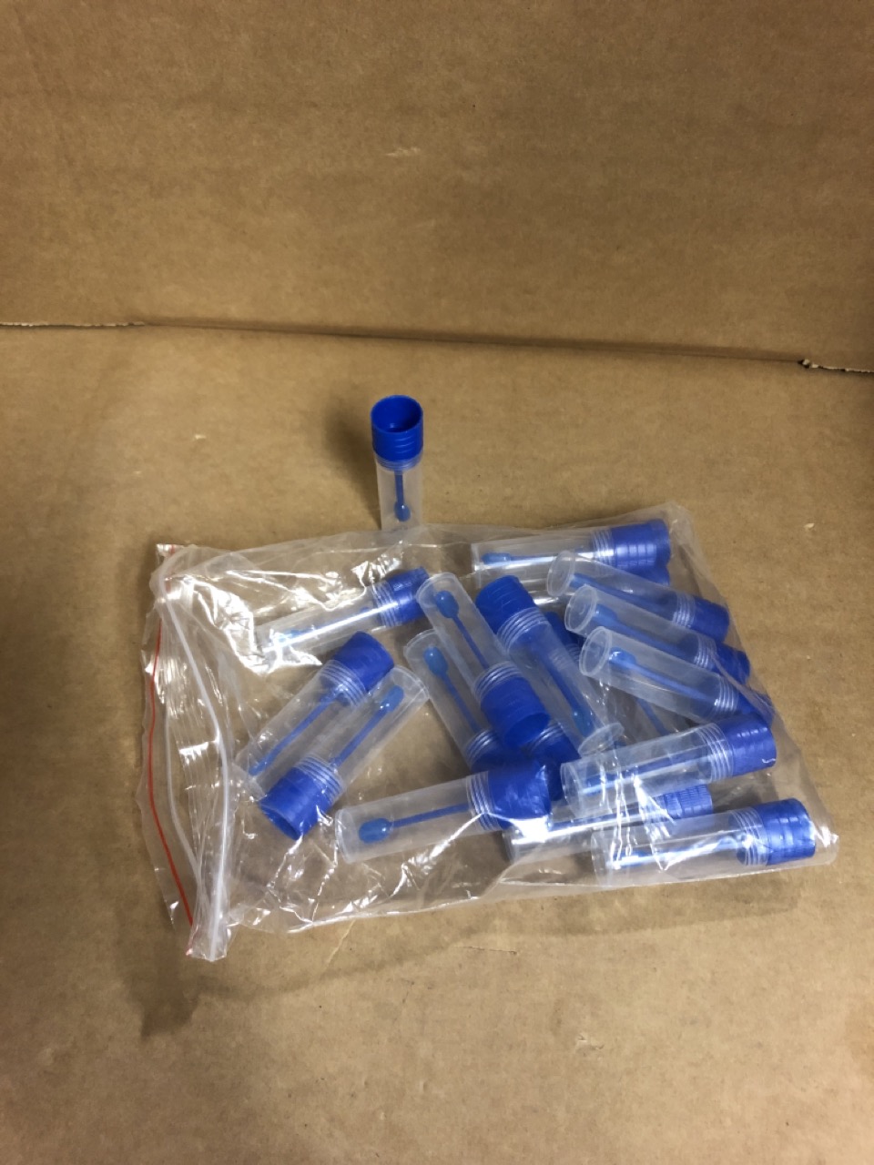 John Pye Auctions - 14 X 20PCS STOOL SPECIMEN CUP 15ML STOOL CONTAINERS ...