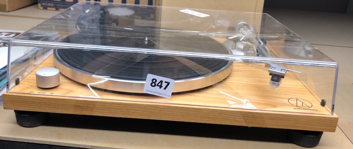 John Pye Auctions - AUDIO TECHNICA TURNTABLE: LOCATION - SIDE BLACK RACK