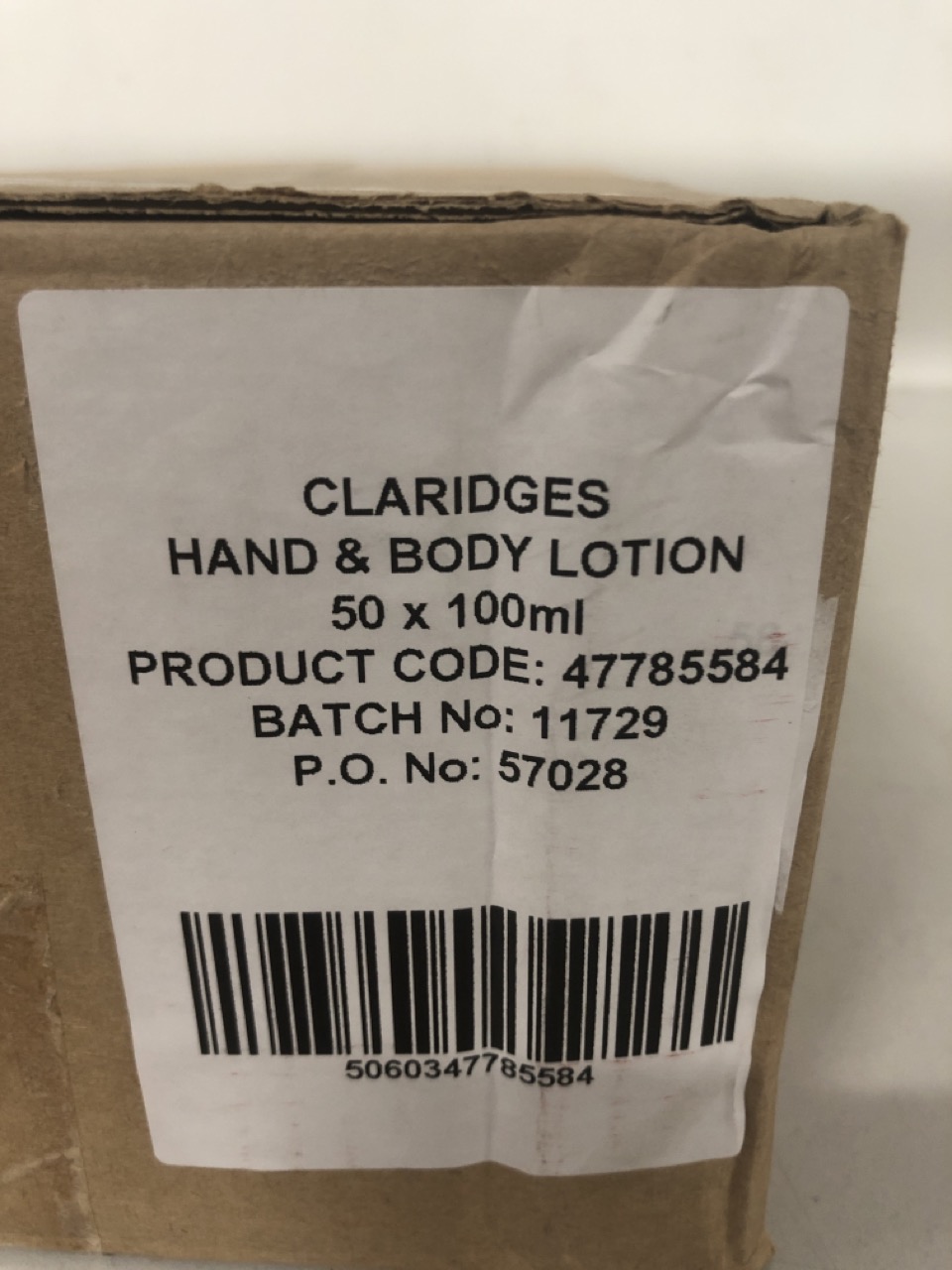 John Pye Auctions - 50 X CLARIDGES HAND & BODY LOTION WITH ESSENTIAL OILS OF LAVENDER ...