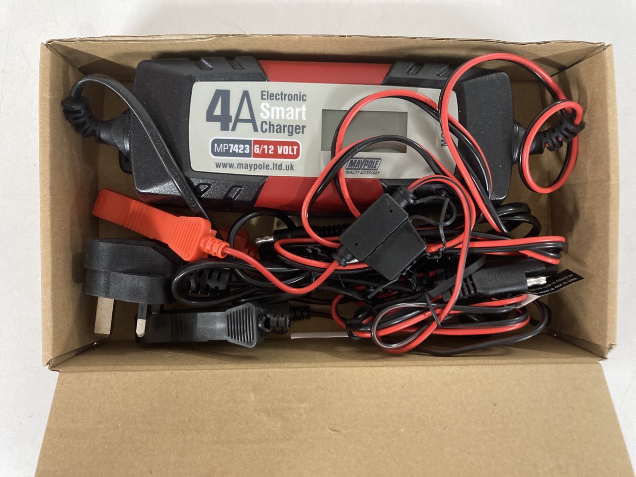 John Pye Auctions - MAYPOLE 4A ELECTRONIC SMART CHARGER