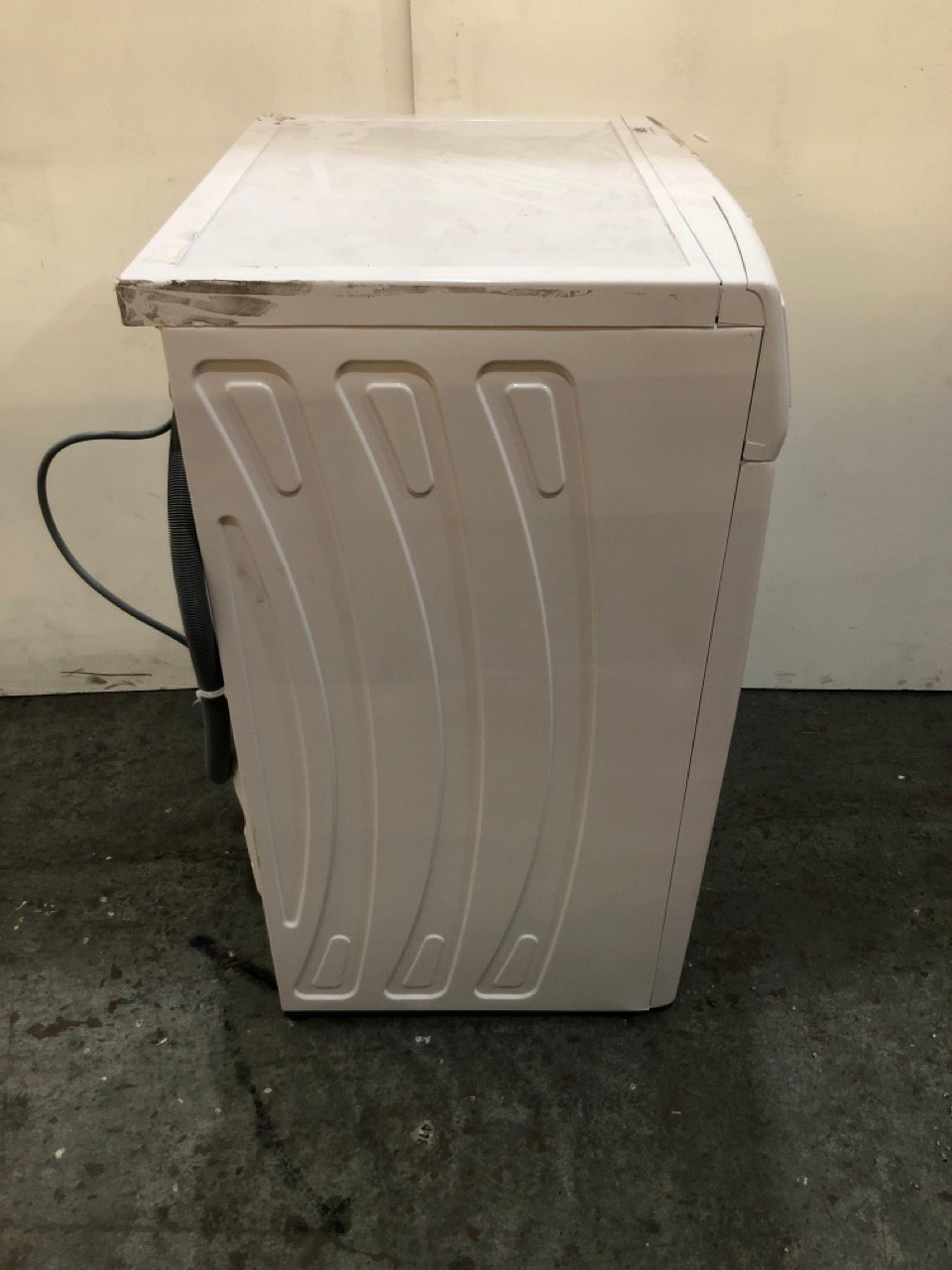 John Pye Auctions - LOGIK WASHING MACHINE MODEL: L712WM20