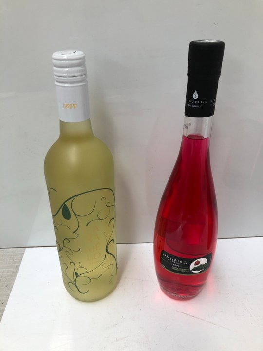 John Pye Auctions - QTY OF ASSORTED ALCOHOLIC BEVERAGES AND ACCESSORIES ...