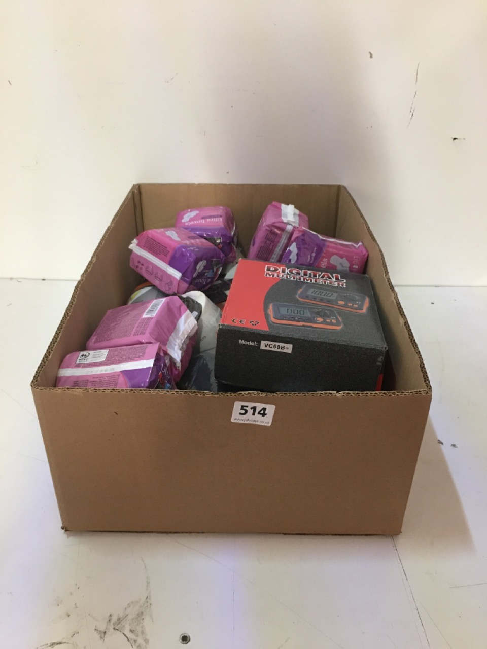 John Pye Auctions - BOX OF ASSORTED ITEMS TO INCLUDE DIGITAL MULTIMETER
