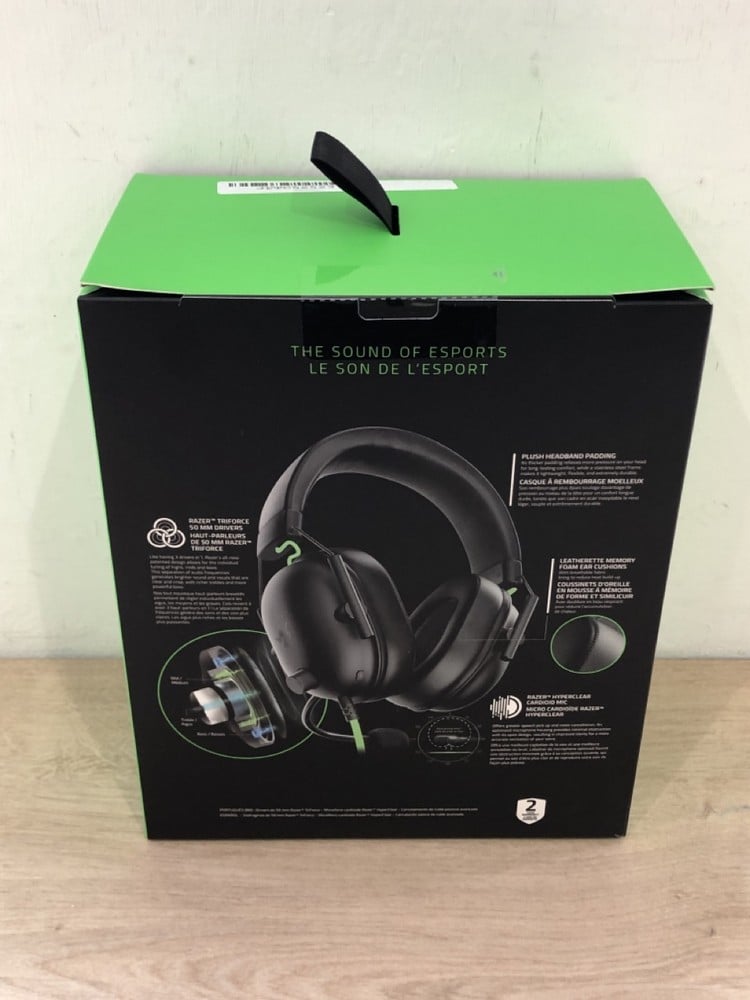 John Pye Auctions - RAZER BLACKSHARK V2 X HEADSET AND ALCATEL 1 B PHONE ...