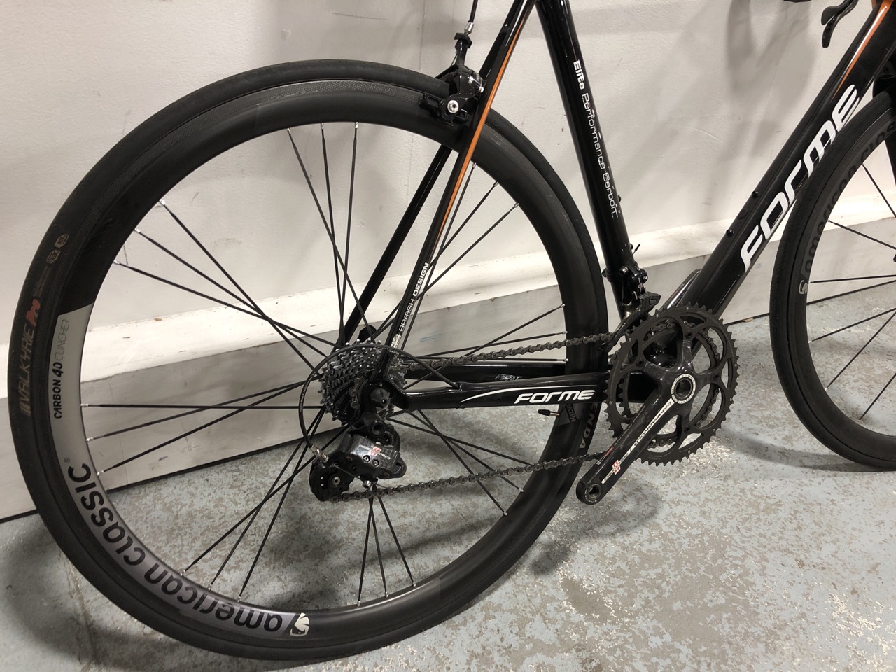 John Pye Auctions - FORME FLASH 1 CIRRUS PRO TUB 13 RRP 1,200