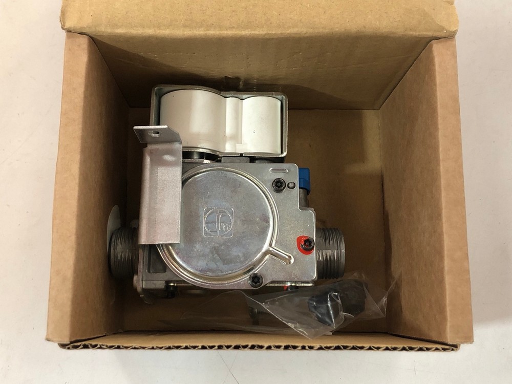 John Pye Auctions - GAS VALVE & BRACKET ASSEMBLY 8716117868 RRP- £309 ...