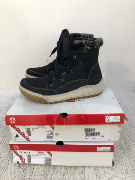 John Pye Auctions - RIEKER ANTISTRESS WATER RESISTANT WARM LINED HIKING ...