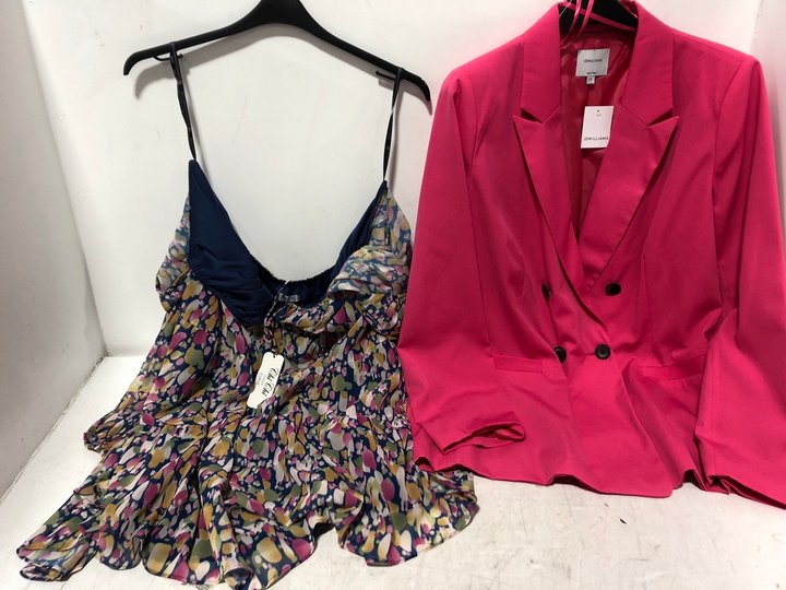 John Pye Auctions - CHI CHI LONDON WOMENS SWEETHEART NECKLINE SHORT ...