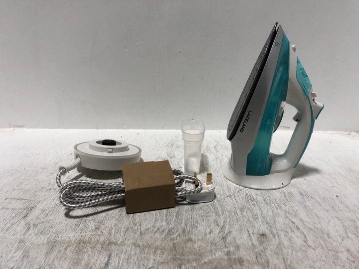 John Pye Auctions - 2 X CORDLESS STEAM IRONS: LOCATION - A1