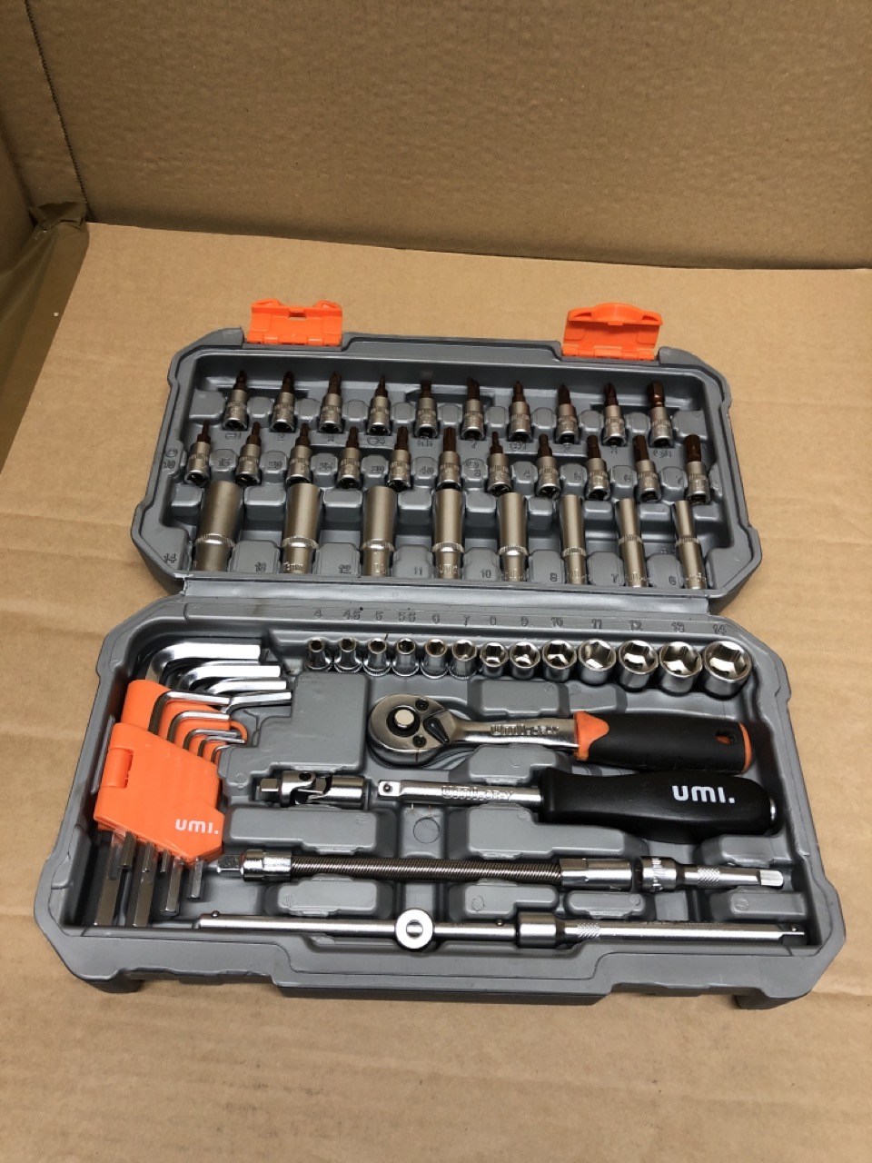 John Pye Auctions - UMI 58-PIECE MECHANICS TOOL SET : LOCATION - A RACK