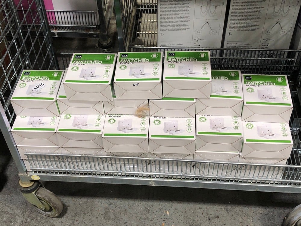 John Pye Auctions - 45 X MASTERPLUG REMOTE CONTROL SOCKET - 2 PACK ...