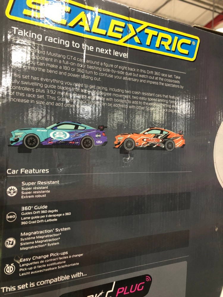 John Pye Auctions - SCALEXTRIC DRIFT 360 RACING CARS SET RRP £130.00 ...