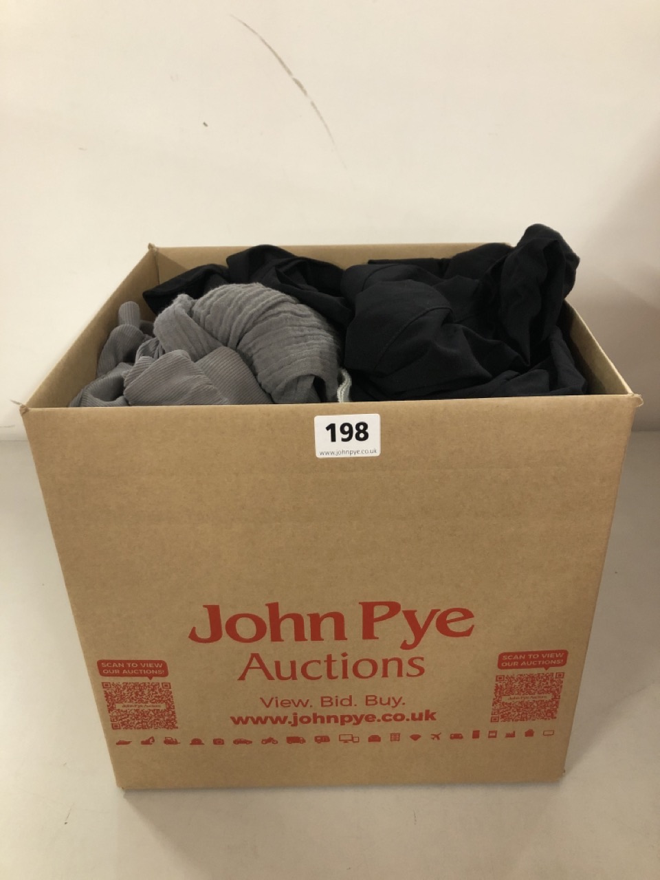 John Pye Auctions - BOX OF ASSORTED PREMIUM DESIGNER CLOTHING IN ...