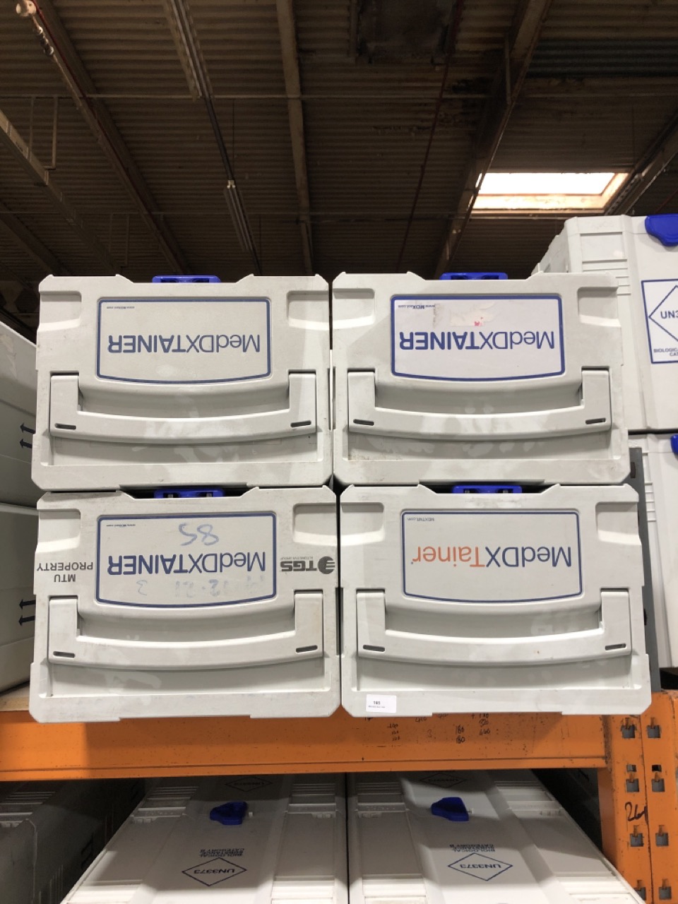 John Pye Auctions - 12X MedDXTAINER Plastic Transport Container. Made ...