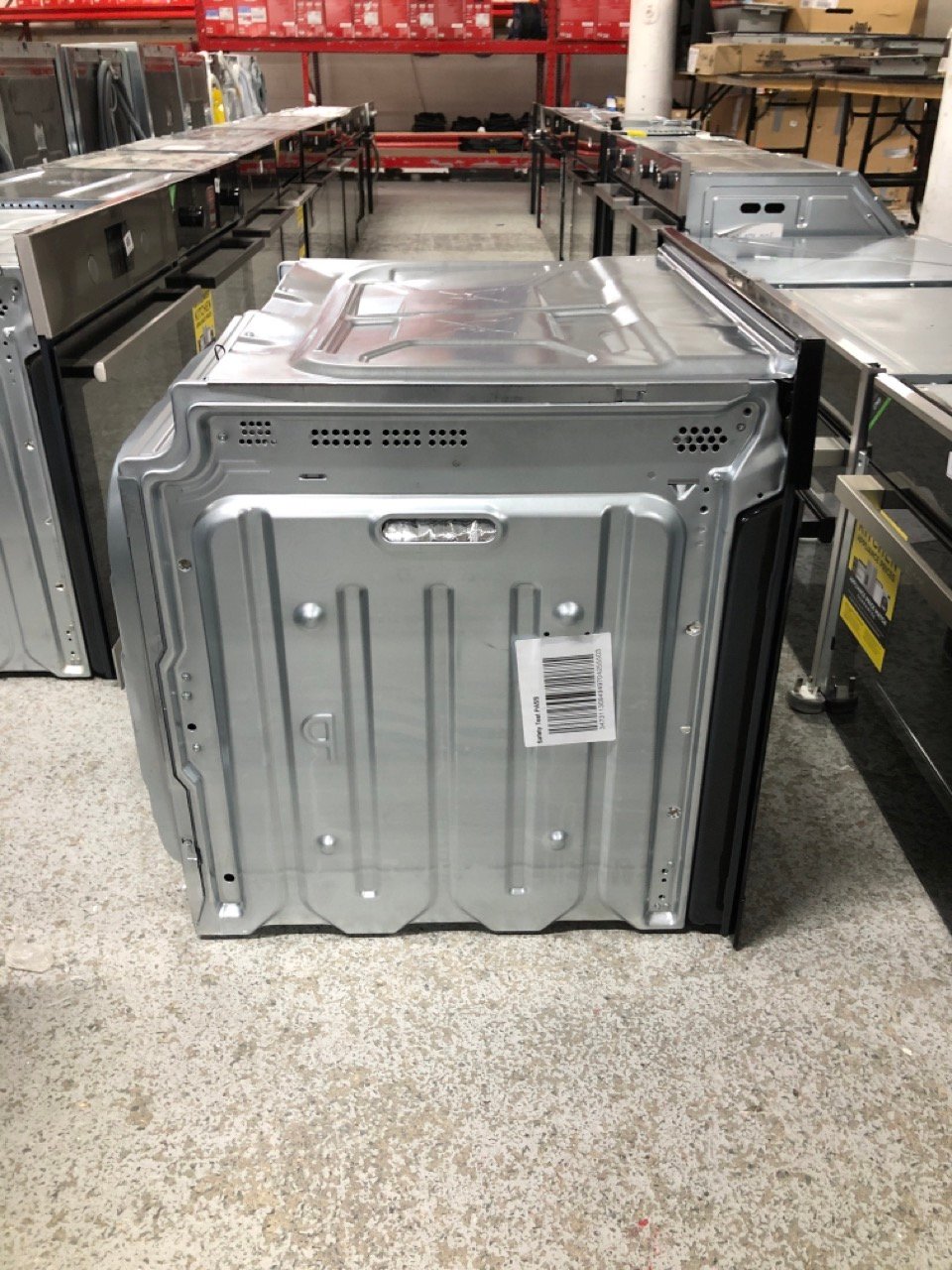 John Pye Auctions - AEG BUILT-IN SINGLE OVEN MODEL: BEB335061B