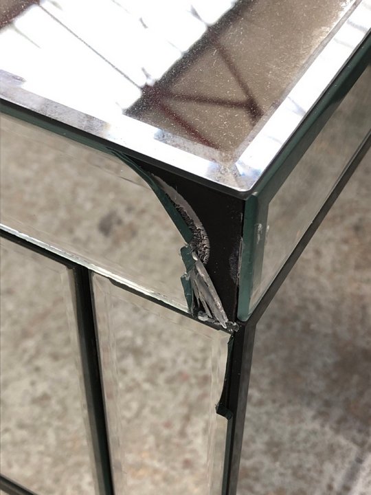 John Pye Auctions - DREAMS 6 DRAWER MIRRORED CHEST OF DRAWERS: LOCATION ...