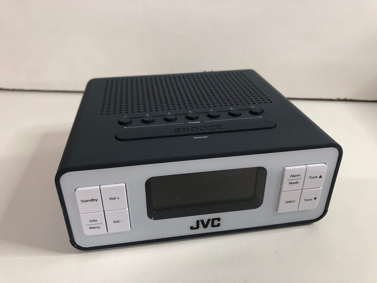 John Pye Auctions - 3 X JVC DAB+ CLOCK RADIOS