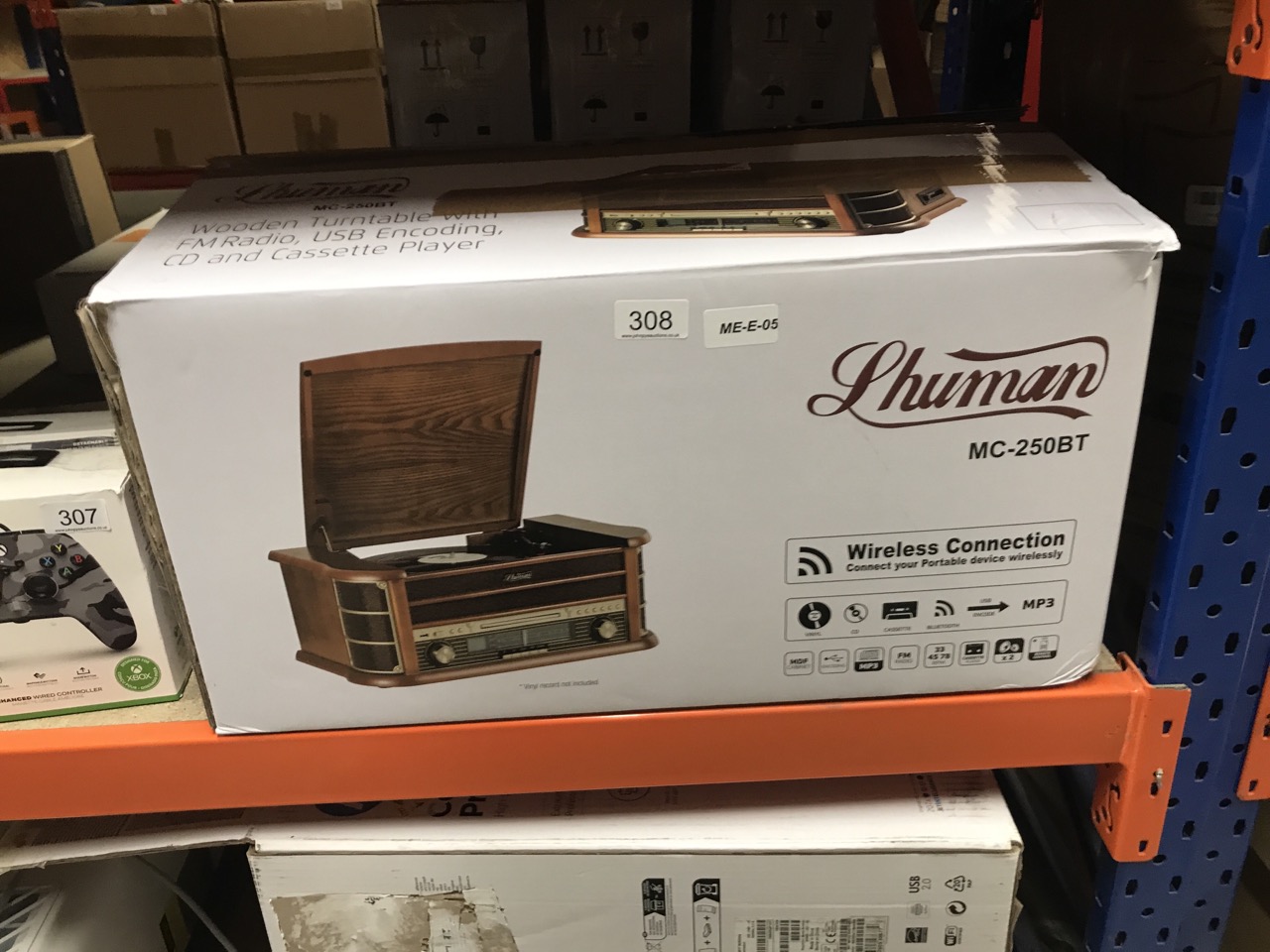John Pye Auctions - HUMAN WOODEN TURNTABLE WITH RADIO: LOCATION - A RACK