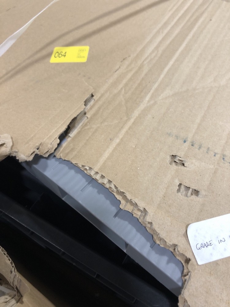 John Pye Auctions - KETER 70G GARDEN STORAGE BENCH IN GRAPHITE - RRP £ ...