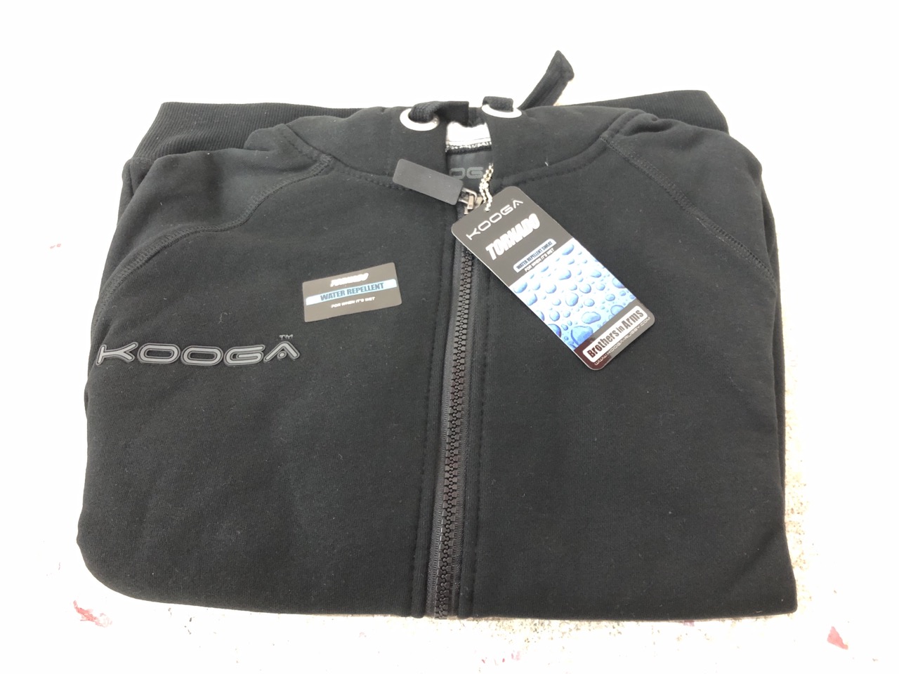 John Pye Auctions - 5 X KOOGA CLOTHING TO INCLUDE GREY CREW NECK JUMPER ...