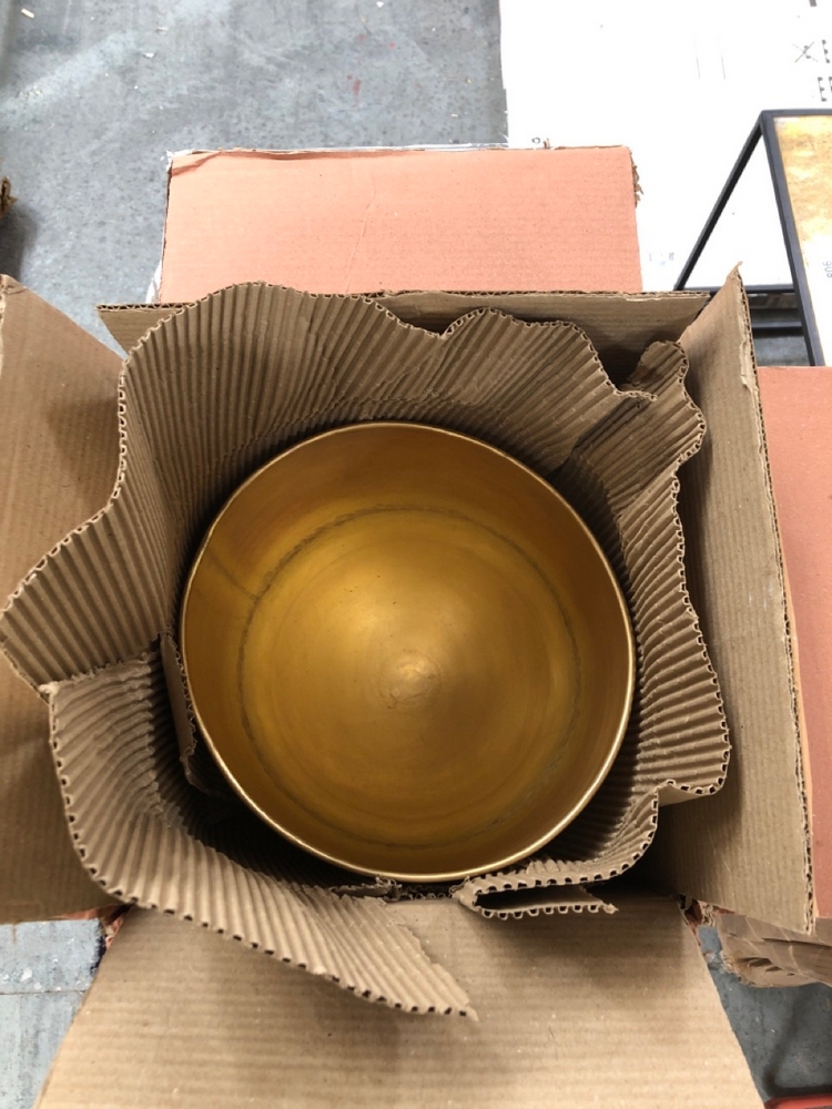 John Pye Auctions - NKUKU ATSU BRASS PLANTER LARGE STAND IN ANTIQUE ...