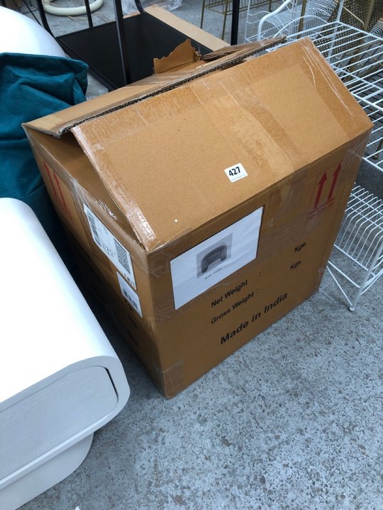 John Pye Auctions - SMALL JULIETTE STOOL IN PINK: LOCATION - B4