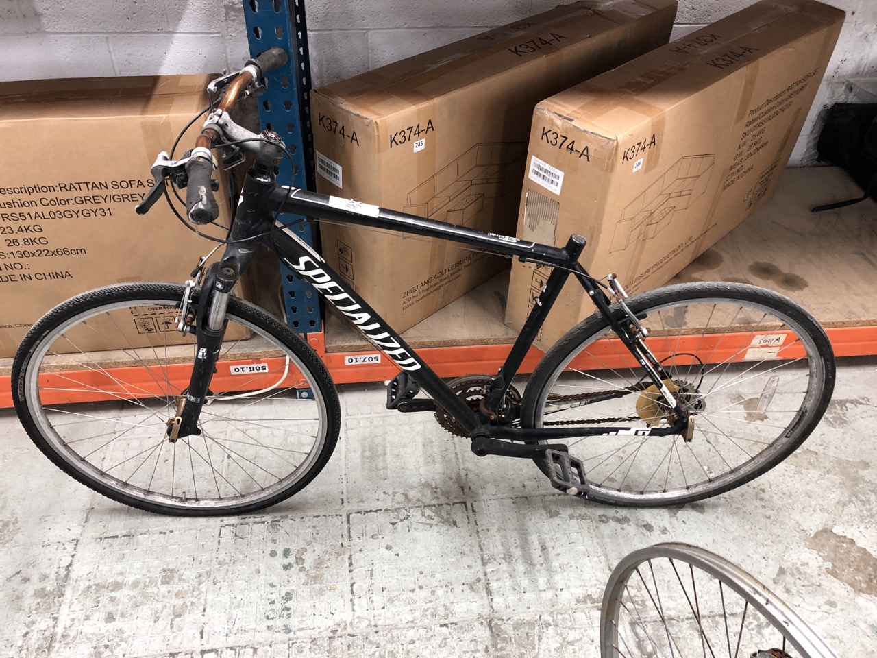 John Pye Auctions - SPECIALIZED BLACK BIKE MPSS02868525