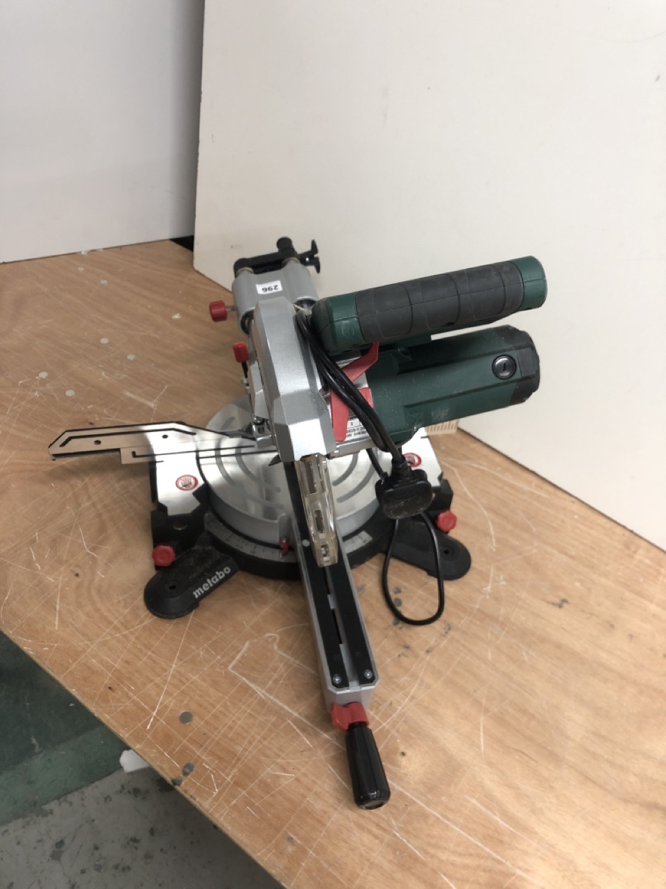 John Pye Auctions - METABO CUTTING SAW MACHINE