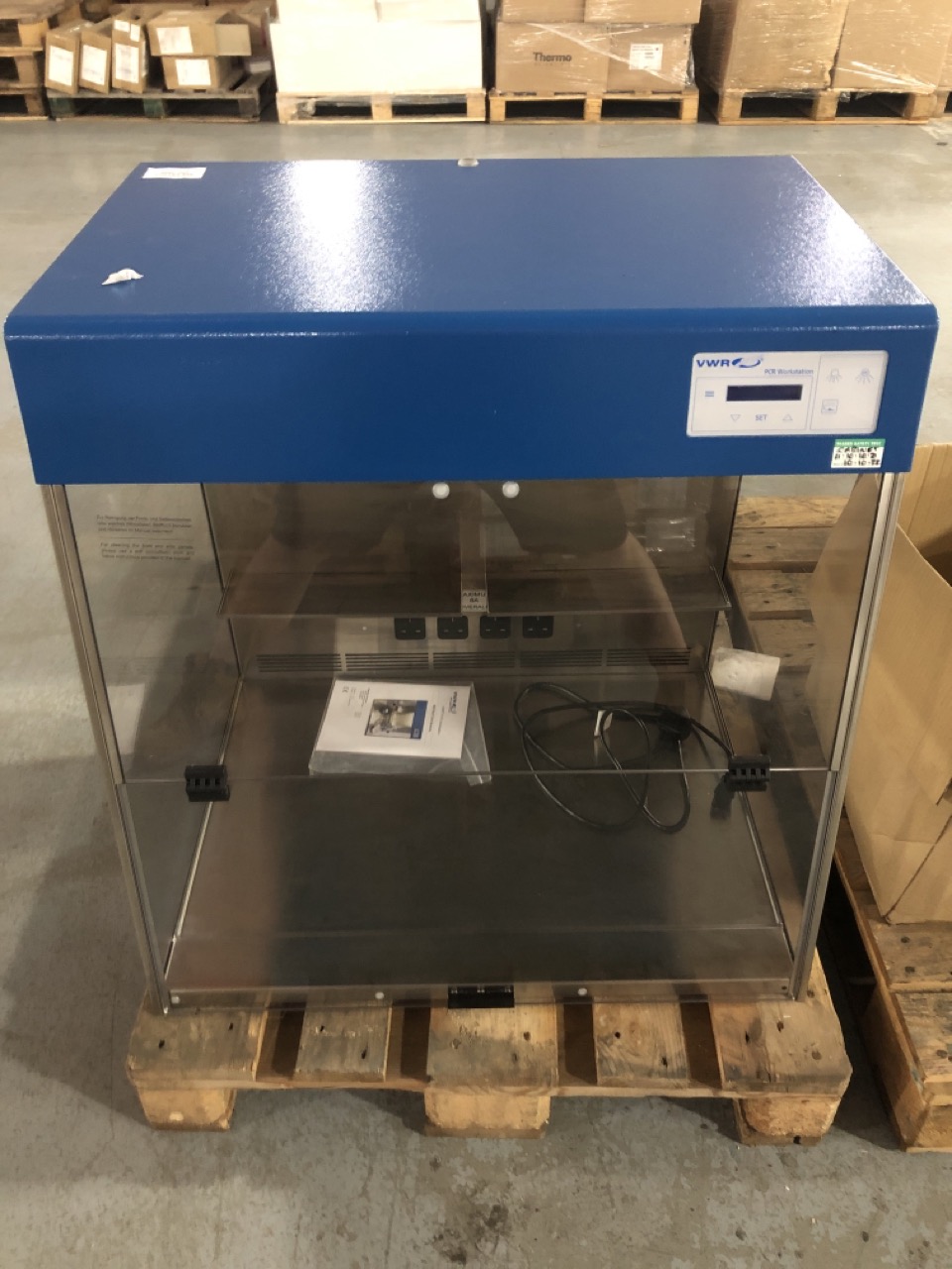 John Pye Auctions - VWR PCR WORKSTATION WITH UV AIR RECIRCULATION S/N ...
