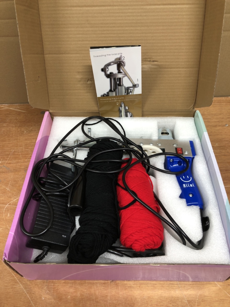 John Pye Auctions - THREADING GUN