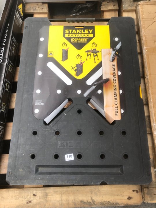 John Pye Auctions - STANLEY FATMAX EXPRESS FOLDING WORKBENCH: LOCATION - B3