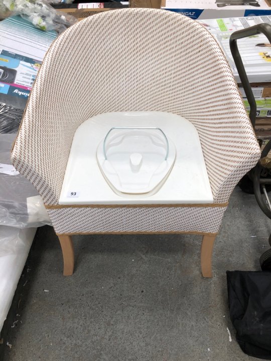John Pye Auctions - TAN/WHITE WICKER CHAIR COMMODE TOILET WITH CARRY ...