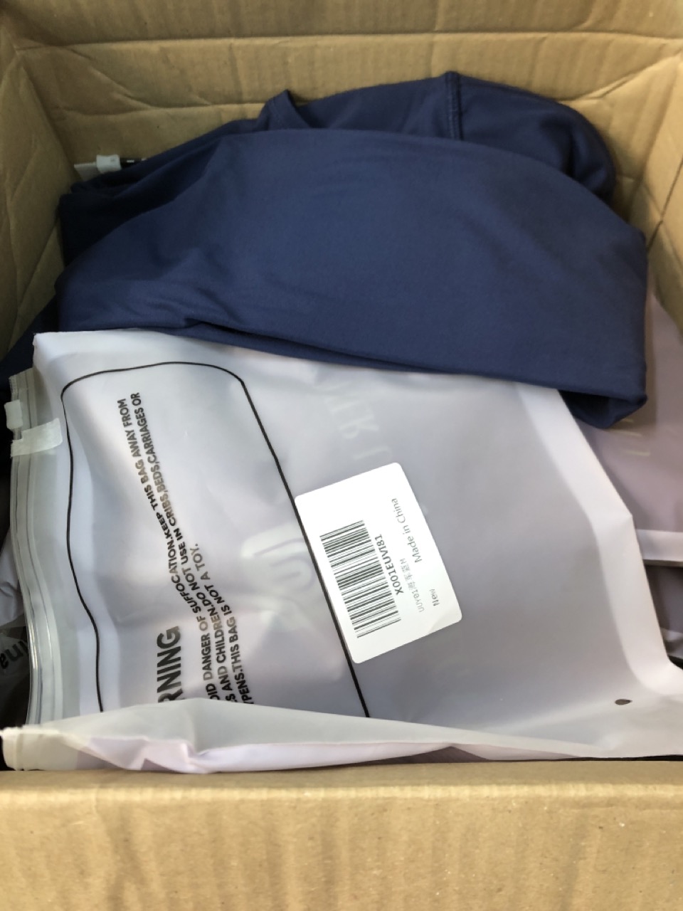 John Pye Auctions - BOX OF CLOTHING TO INCLUDE MARVEL VENOM FANCY DRESS ...