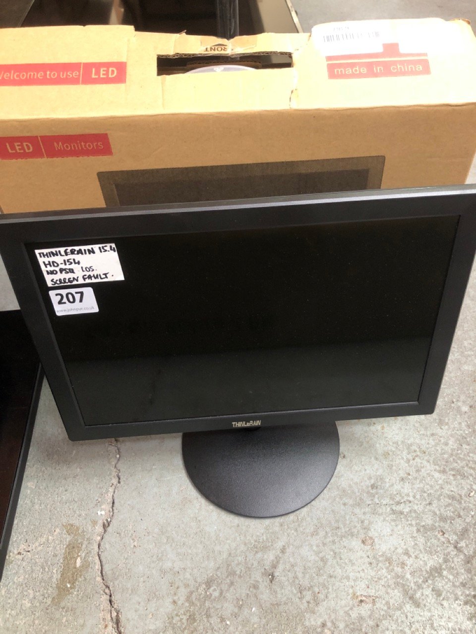 John Pye Auctions - THINLERAIN 16" MONITOR MODEL HD-154 (WITH STAND, NO ...