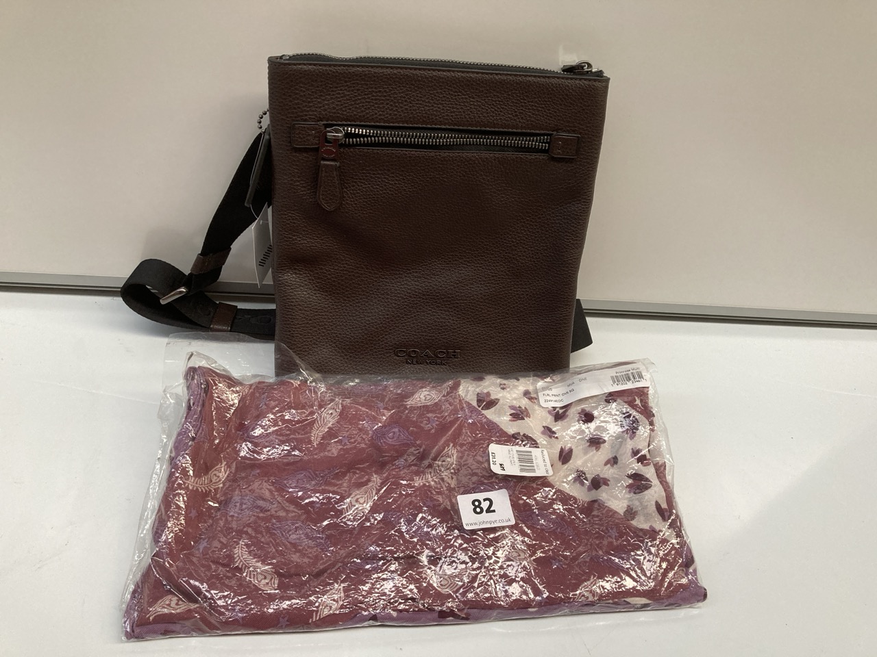 John Pye Auctions - COACH LEATHER SHOULDER BAG AND A COACH SCARF