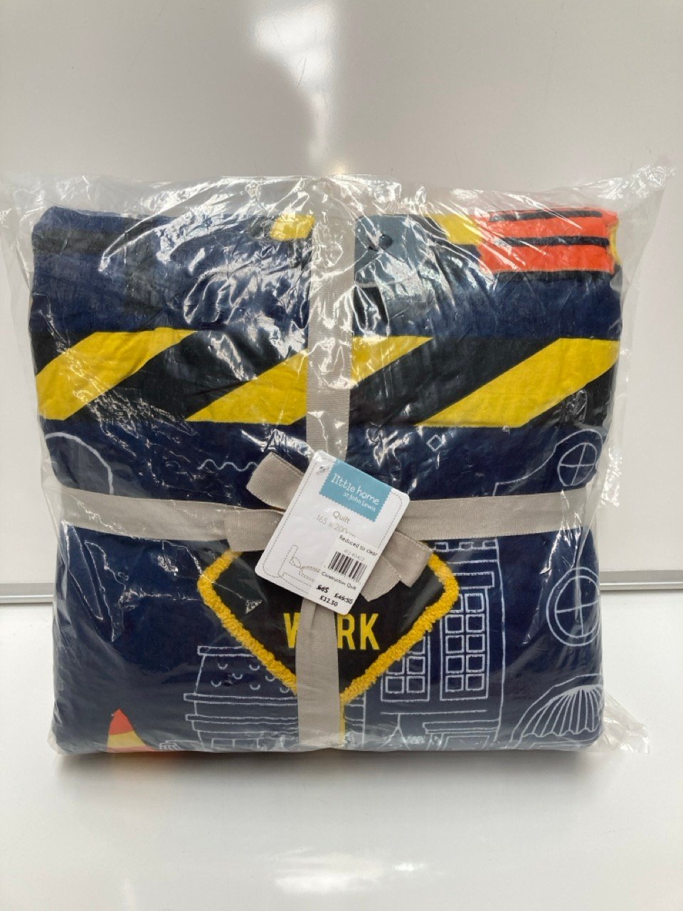 John Pye Auctions - BOX OF ASSORTED JOHN LEWIS BEDDING TO INCLUDE ...