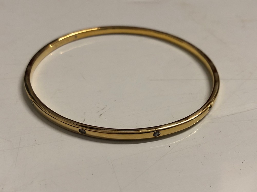 John Pye Auctions - COACH SIGNATURE DUO GOLD-TONE BANGLE BOXED SET ...