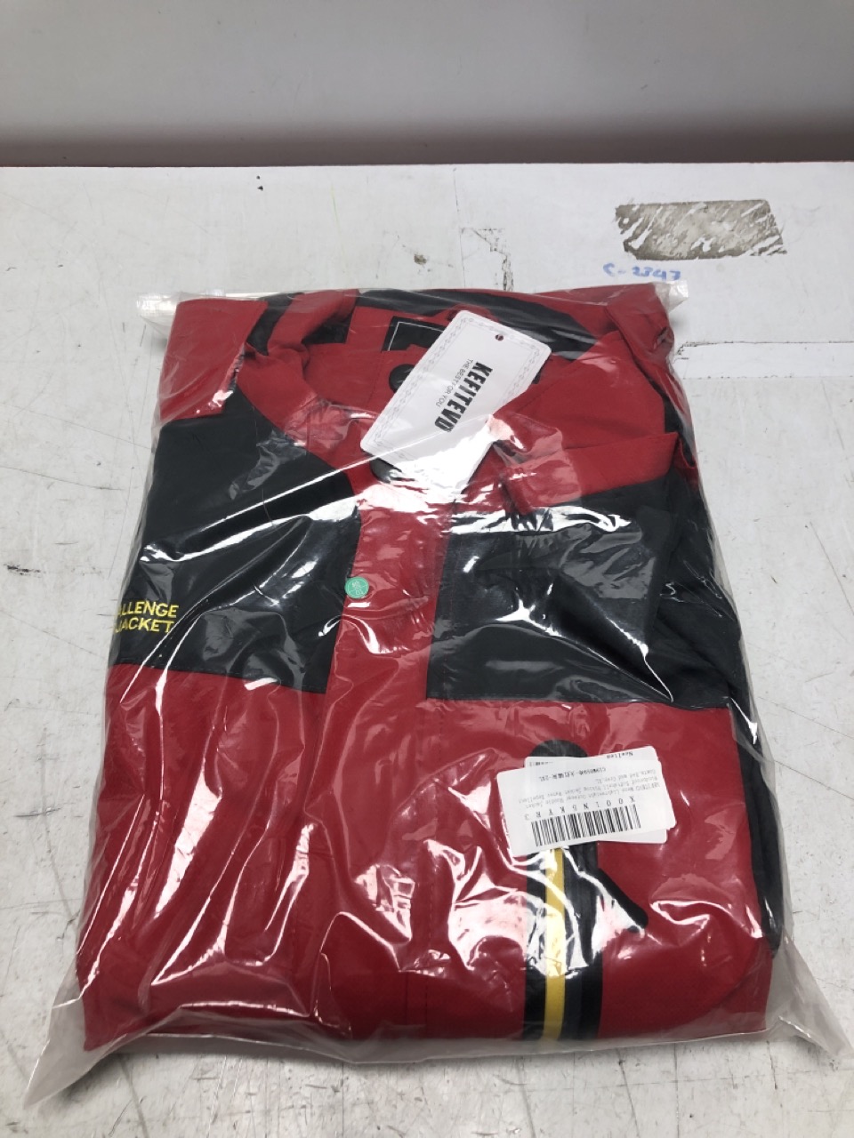 John Pye Auctions - 2 X CHALLENGE OUTDOOR JACKET . (DELIVERY ONLY)