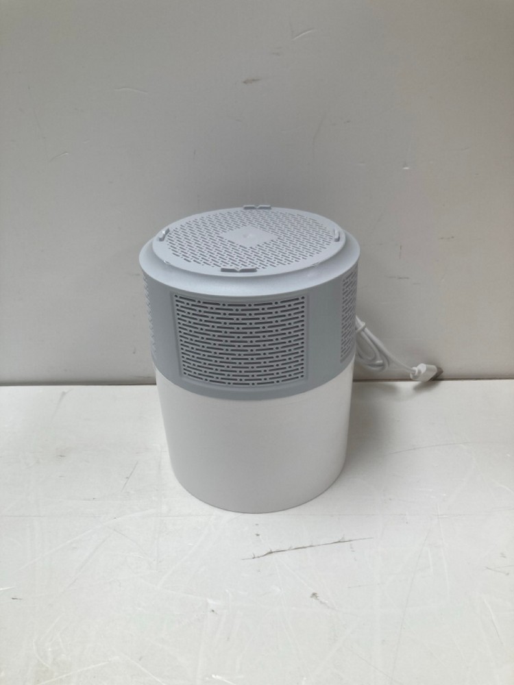 John Pye Auctions - 10 X LIGHT COLUMN MOSQUITO KILLING LAMP - LOCATION 32B.