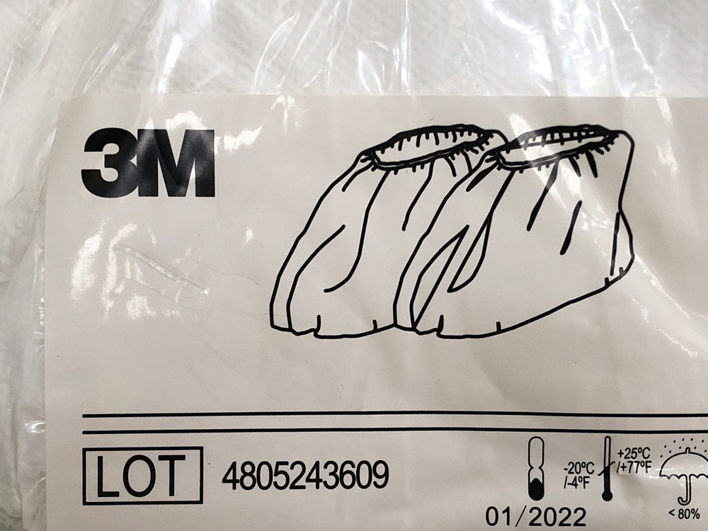 John Pye Auctions - 6 X BOXES OF 3M MEDICAL SHOE COVERINGS (DELIVERY ONLY)