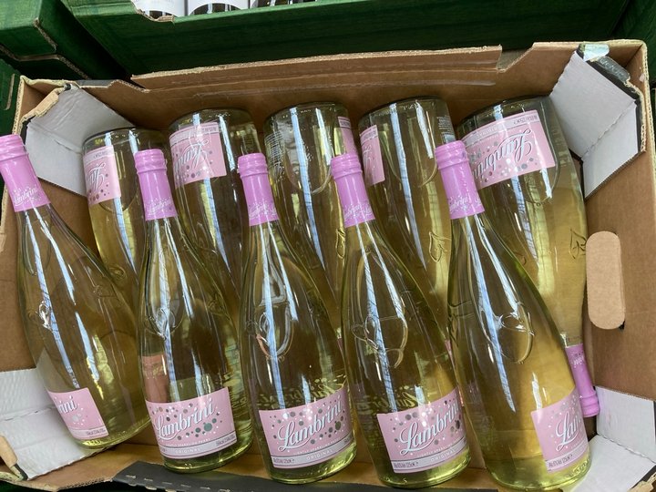 John Pye Auctions - 10 X LAMBRINI LIGHTLY SPARKLING PERRY ORIGINAL ...