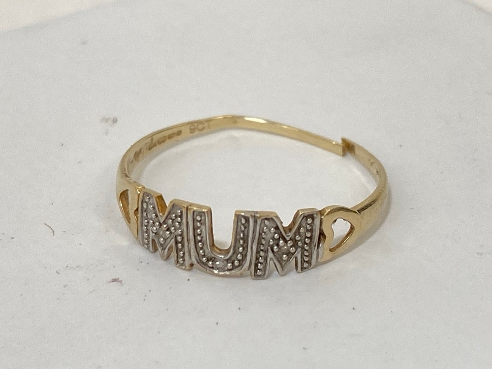 John Pye Auctions - 9CT DIAMOND SET MUM RING