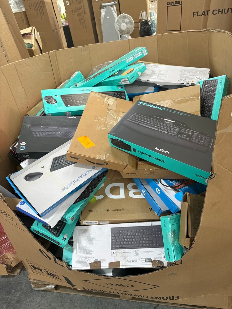 John Pye Auctions - PALLET OF ASSORTED KEYBOARDS TO INCLUDE LOGITECH ...