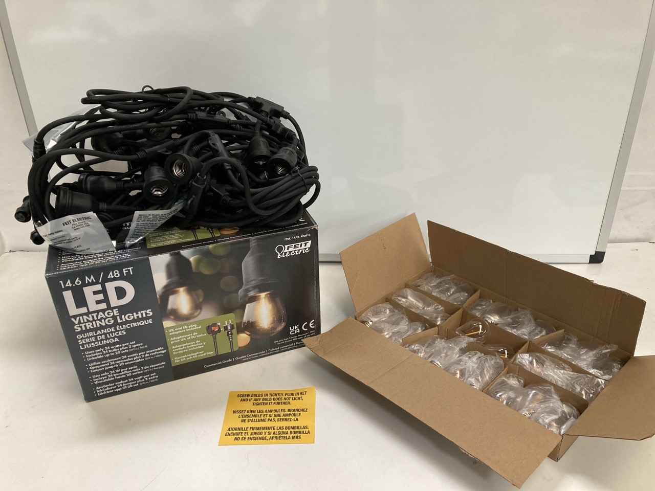 John Pye Auctions - 1 X LED VINTAGE STRING LIGHTS, TO ALSO INCLUDE 2 X ...