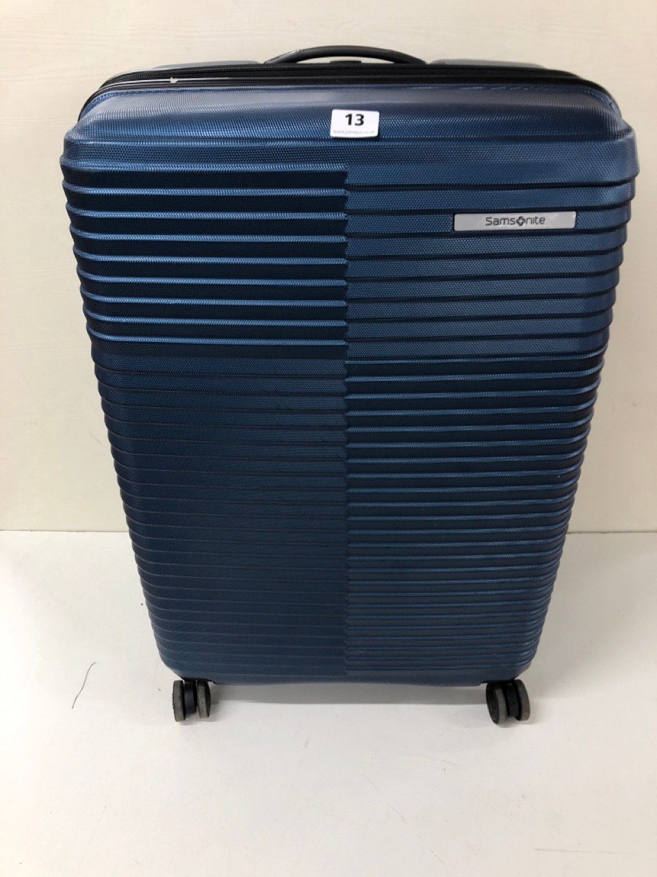 John Pye Auctions - 2 X SAMSONITE WHEELED SPINNER HARDSHELL SUITCASES