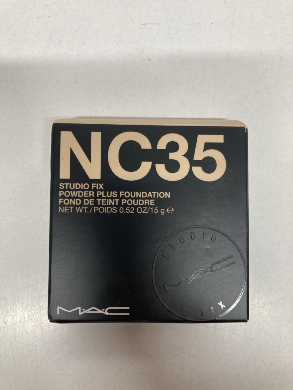John Pye Auctions - MAC NC35 POWDER PLUS FOUNDATION