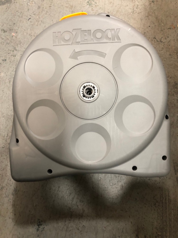 John Pye Auctions - HOZELOCK COMPACT ENCLOSED HOSE REEL John Pye Auctions - HOZELOCK COMPACT ENCLOSED HOSE REEL