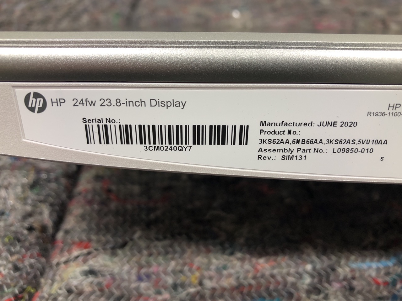 John Pye Auctions - HP 24" MONITOR MODEL: 24FW (WITH POWER SUPPLY UNIT ...