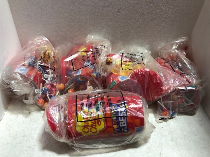John Pye Auctions - QTY OF CHUPA CHUPS THE BEST OF COLLECTION SWEETS ...