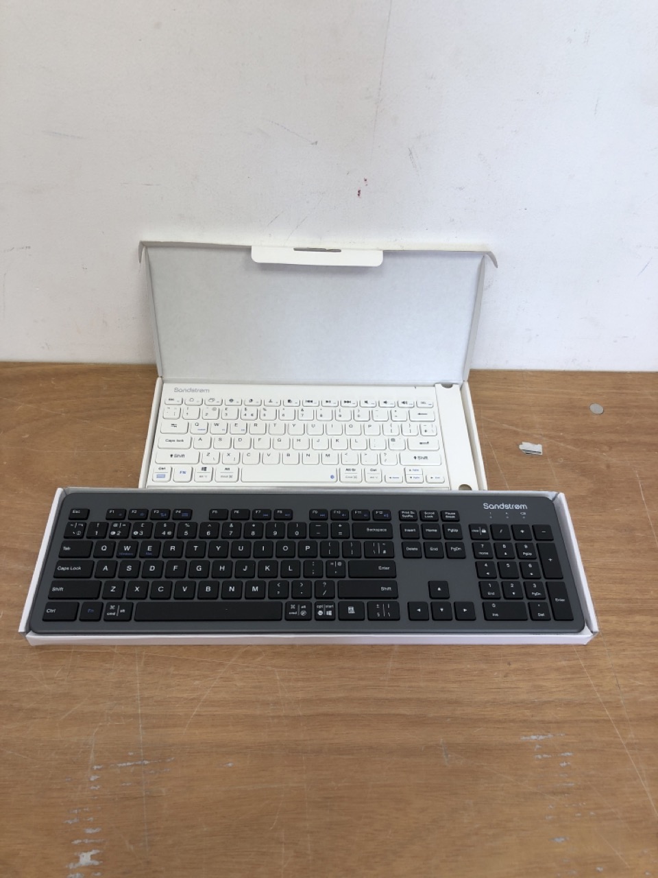 John Pye Auctions - 4 X ASSORTED SANDSTROM KEYBOARDS